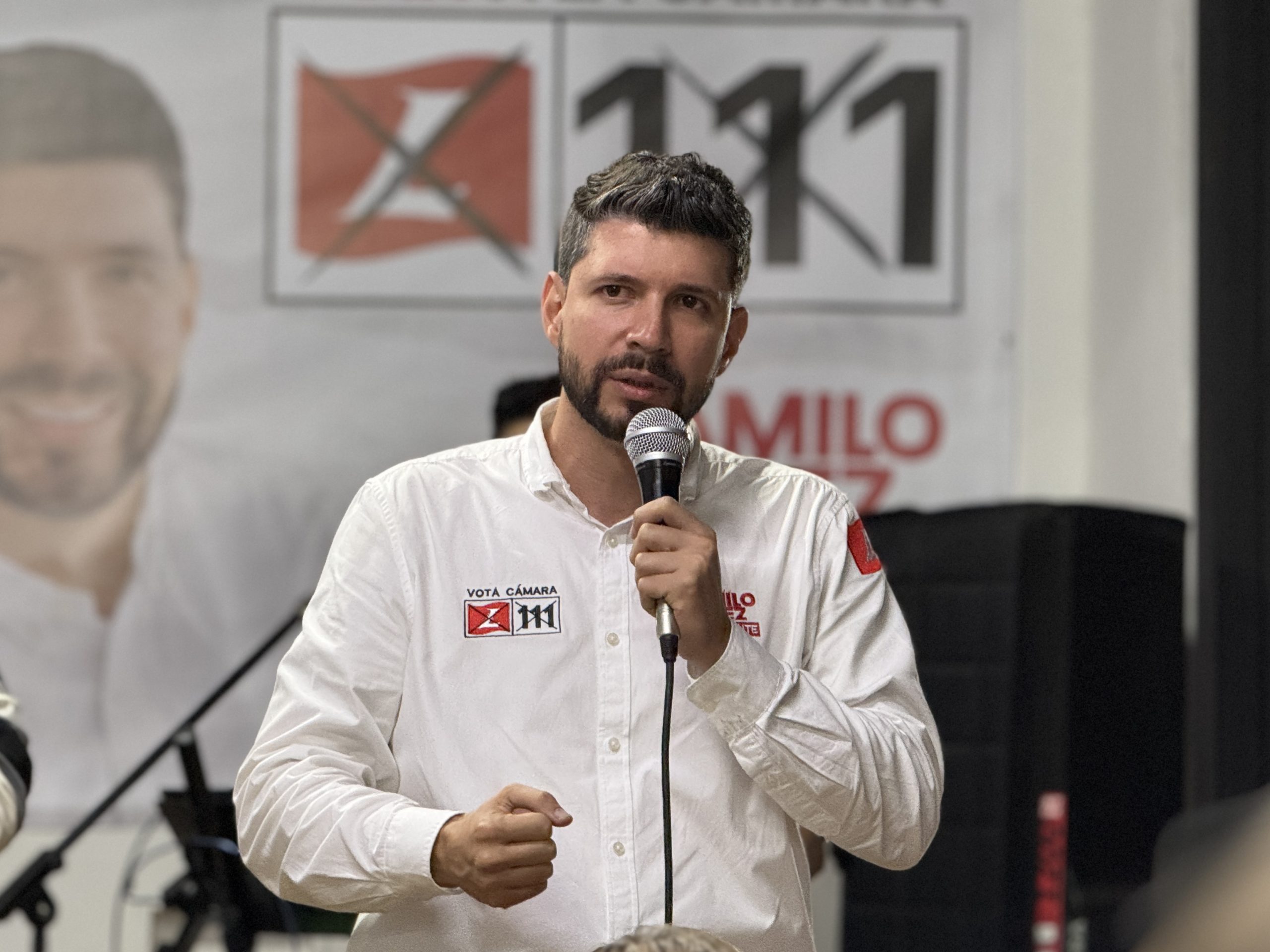 Camilo Gómez presenta su visión para Colombia: familia, seguridad ...